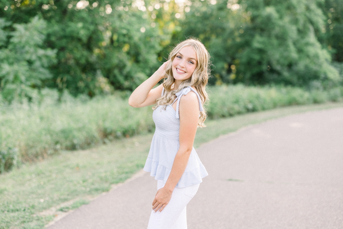 Nature Senior Portraits - Brooke Elisabeth Photography